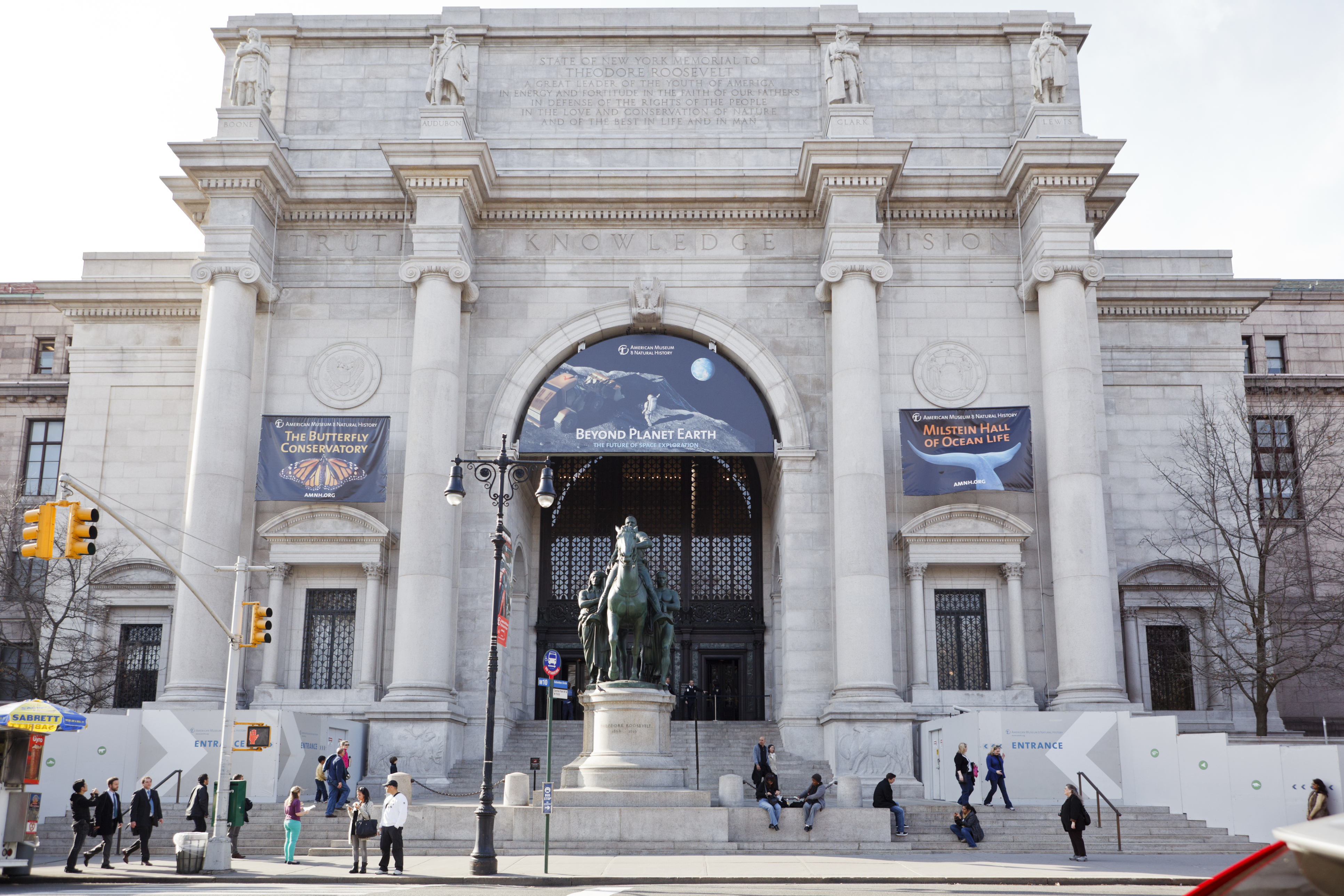 American Natural History Museum returns over 200 Native American ...